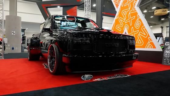 Standout Custom Truck Unveiled at SEMA