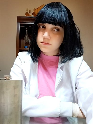 Elizabeth Webber Cosplay Showcase