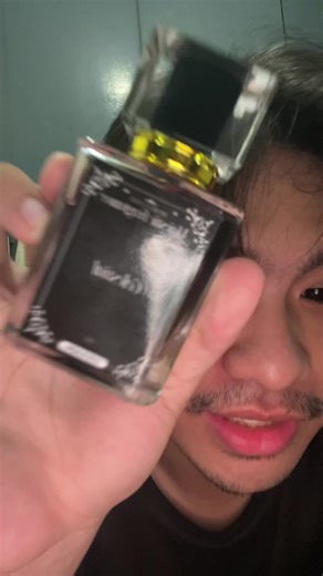 How to Apply Perfume for a Lasting Fragrance