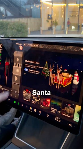 Santa Claus mode in the Tesla Model Y 🎅🏼