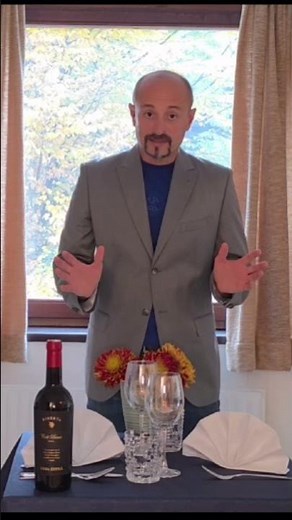 Presenting the Wine List. Scenario 1. Wine Protocol in Fine Dining