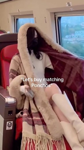 Matching Ponchos for Besties | Poncho Fashion Fun