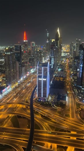 Jay Wu on Instagram: "Night 🇦🇪 @skyviewsobservatory"