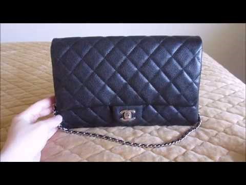 Chanel Classic Clutch with Chain CWC : Review and what fits