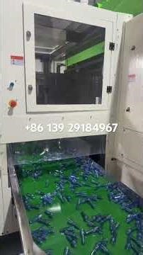 Powerjet high speed injection machine KPETsys3000 makes the 18grams pet preforms at 10.8seconds