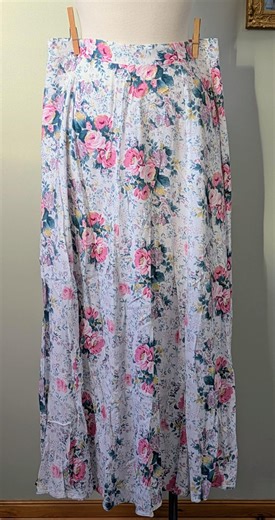Vintage White Rayon Floral Midi Skirt ~ Size 14 ~ Words by Paris Sport Club - Etsy