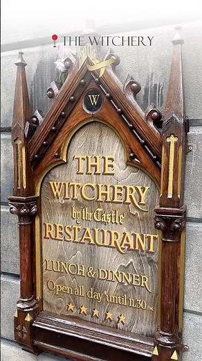 Lunch at The Witchery felt like dining in a gothic fairytale, only in Edinburgh. 🥂✨