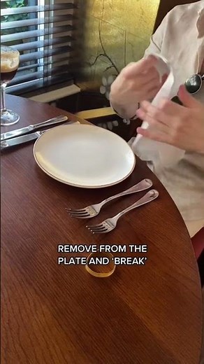 Dining Etiquette: How to fold and use Napkins
