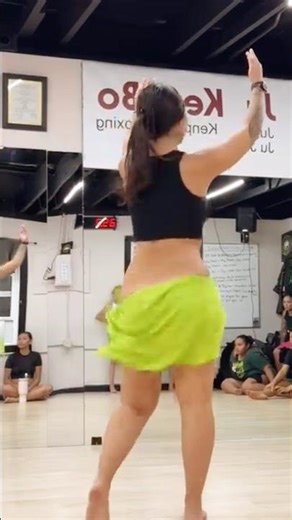 women dance tutorial step by step 😲😲 #tahiti #tahitidance #dancepractice #dancesteps #dance #shorts
