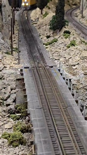 1.6M views · 10K reactions | Dry Creek crossing . #customtrains #travel #railway #Colorado #training #model #bnsf #Montana | Custom-Trains | Facebook