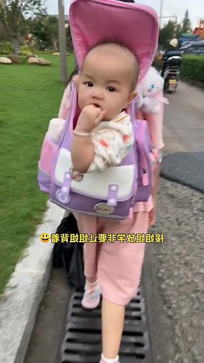 Who can help me translate what they are talking about😃😂 #memesoftheday #funnybaby #makingmemories #funnydog #cute #funnycat #littleman #cat #catsofinstagram #memes #funny #funnyanimals #babyfashion #fun #instafun #mommy #memes4life #angel #dogstagram #baby #nashville #funnymemes #babyboy #maximo #beautiful #dog #sofun #bigboy #love #funnyvideos | Liewke