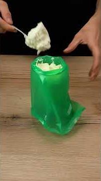 They will disappear in a minute! The ideal creamy dessert made from puff pastry