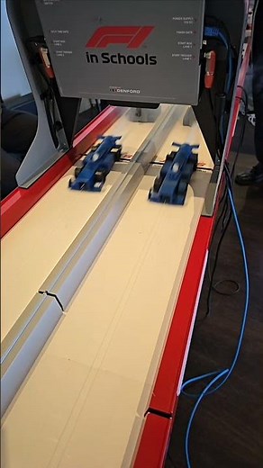 Blue Bullets first reaction test in the F1 in Schools Regional Competition!