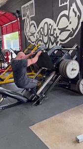 14 reactions | Not all men are created equal Branch Warren double drop set for 60 | Metroflex Gym - Plano | Facebook