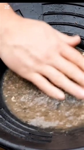 In this short video, you’ll see how anyone can do it at home using simple tools, borax, and patience — no danger! 🔥 #Gold #GoldExtraction #GoldFromRocks #GoldProspecting #GoldRecovery #DIYGold #BoraxMethod #GoldMining #NaturalGold #GoldRush #Geology @all followers | Hassan Hamdati