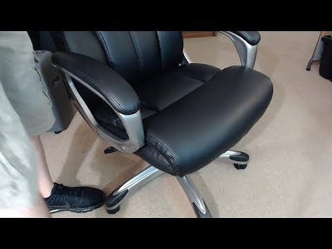 AmazonBasics High Back Executive Chair - Black REVIEW