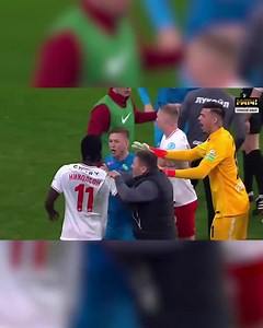 7.6M views · 10K reactions | Forget the World Cup, it's all happening in Russia! A brawl breaks out between Zenit & Spartak, with 6 red cards shown! Meanwhile, a real fighter, Tim Tszyu heads to the US for a world title fight. Watch here: https://kayosports.com.au/event/sport!boxing/event-news!185778?pg=news&extcamp=orgsocnewscontent-soc-fbk-nsc-grc-brd-gen-kyo&channel=social&campaign=organicsocial&voucher=LAUNCH  @sackh0 | Kayo Sports | Facebook