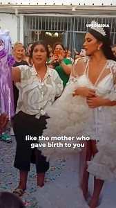 77K views · 139 reactions | This Romani bride had to go through an important tradition before getting married: to show with a handkerchief that she had never been with another man before. If the handkerchief came out clean, her purity was confirmed but the most uncomfortable part is not that she has to do it in front of the groom but that the whole community will judge her if she fails. | Positive | Facebook