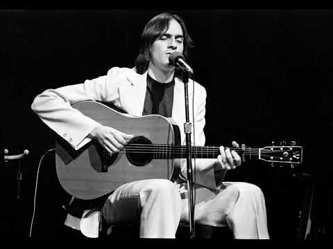 James Taylor "Brighten Your Night With My Day" Cape Cod Coliseum Aug 30, 1975