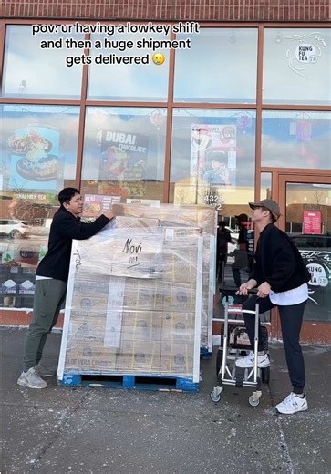 back is still in pain 🥲 #serviceindustry #boba #fyp #servicehumor #cafehumor