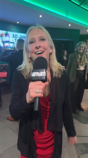 About last night 👀 - it was the first preview of Men Behaving Badly: The Play! Wall-to-wall laughter, a proper 90’s throwback and *maybe* a bit of karaoke… If your sides hurt from last night, then we can only apologise. Ours hurt too 😜 To book your seat then check link in bio 🙌 | Barn Theatre