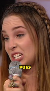 8.9M views · 236K reactions | Por andar sintiéndose MEXICANA ¡pasaron tremendo oso! 藍 ✨ #MontseYJoe por #Unicable | Unicable | Facebook