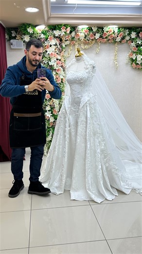 829K views · 358K reactions | Making elegant gowns by jacquard fabric ‍♀️✨ #wedding #dress #fashion #bridal #explorepage✨ | Helmi Boujermi | Facebook