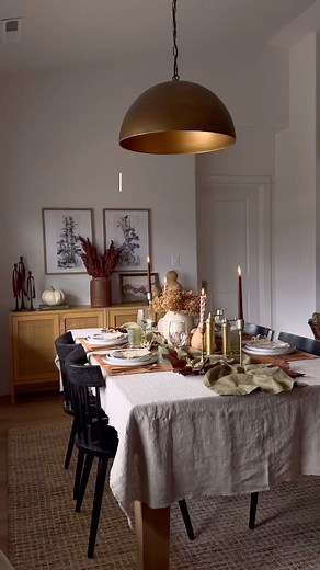 My new tablescape is giving me all the fall feels. @linentales has the most beautiful linens for your Thanksgiving and fall festivities. All items are 100% stonewashed linen so they are super soft to the touch. My favorite detail is the small fringe around the edge of the table cover.A/D Use code TheresaLT20 for 20% off your purchase at Linen Tales. #partner #linentales #thanksgivingtable #falldecor #falltablescape #diningroomideas #europeanorganicmodern #modernrustic #hunkerhome #reelitfeelit #