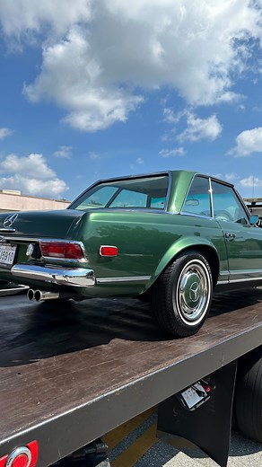 Unique Cars of Palm Beach on Instagram: "Bye Gorgeous we will miss you✨ 1968 Mercedes Benz 250SL Finished in original color Moss Green. We Upgraded it to a 6 speed manual transmission, very nice original driver! #stunning @uniquecarsofpalmbeach . . . . . . #uniquecarsofpalmbeach #thebestornothing . . . . . #250sl #280sl #230sl #w113 #w113pagoda #250slpagoda #classicmercedesbenz #mercedesbenzclassic #mercedesbenz #mercedes #benz #drivevintage #classiccars #vintagecars #classiccarspotting #classic