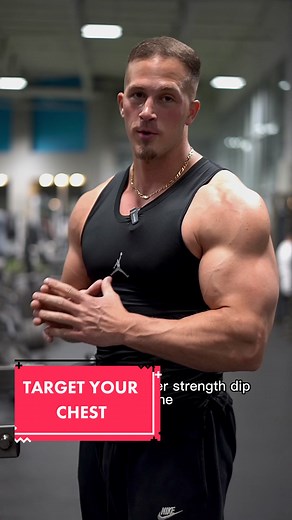 Optimizing Hammer Strength Dip Machine for Chest Engagement