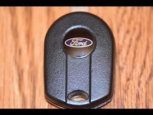 How to replace the Ford Escape key battery