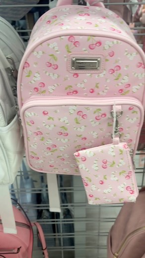 #backpack #schoolbag #baglovers #BagAddict #burlingtonfinds #burlington #clearance #diyideas #giftideas | I Love Deals