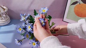 Zeyune Fake Daisy Flowers with Vase, Spring Table Centerpiece Home Decorations, 5 Bundles 12.6 Inch Colorful Faux Silk Daisy Bouquets Artificial Wildflowers for Floral Arrangement