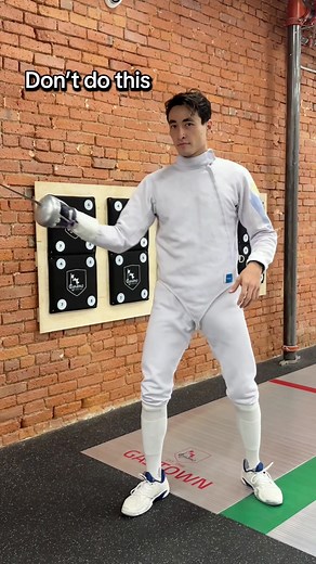 Mastering Epee Fencing Techniques for Beginners