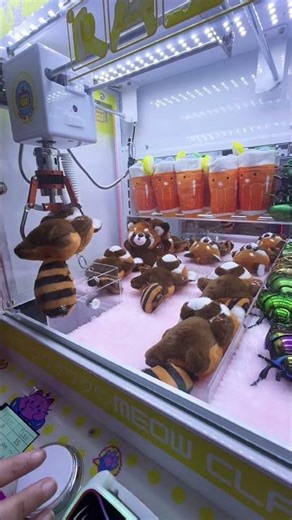 Meow Claw Fun!! Huge Wins at the Cutest Claw Machine!
