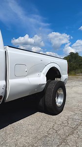 8.4K views · 95 reactions | Classic paint on this 2003 F350. This truck was originally built as a single rear wheel drive but the owner put an entire new frame and bed to convert it into a dually-pretty cool #f350 #ford #fordlovers#f150 #dieseltrucks #dieselpower #americantrucks | EP3 Auto Body Repair | Facebook