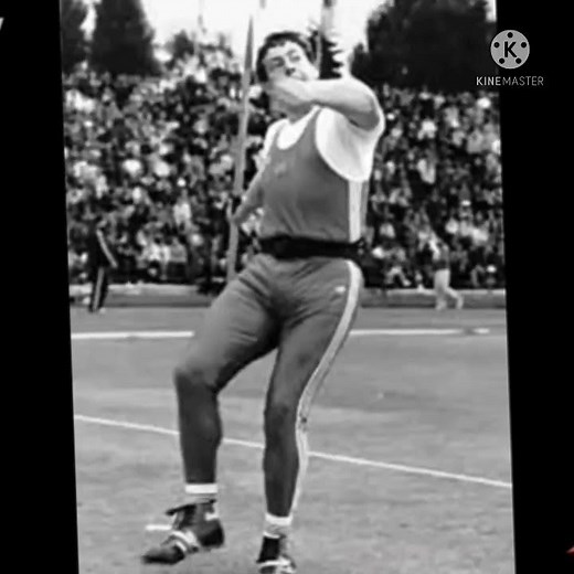world record javelin throw