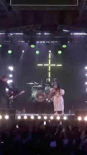 39K views · 8.7K reactions | History was made last night. Incredible performance from @knockedloosehc and @impoppy on @jimmykimmellive 落 | Sumerian Records | Facebook