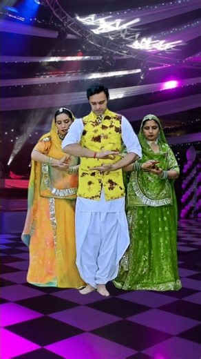 Pure Rajasthani Magic: Mando Le Gayo Re! 💃#dance #shorts