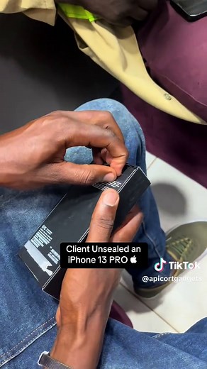 Unsealed iPhone 13 PRO in a Graphite Color. #apicortgadgets #fypシ #fyp #tiktokkampala #tiktokuganda #iphone #13pro