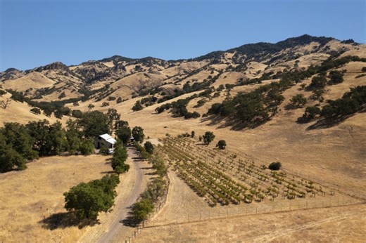 hollisters-2400-acre-strathearn-ranch-donated-to-uc-santa-cruz