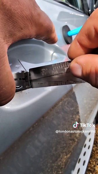 2016 Mercedes GLE Door Lock Picking Tutorial