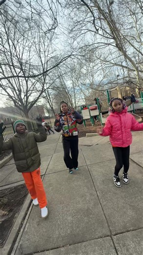 Blooper but still 🔥 #blooper #bloopers #sproutukids #dance #lovestory