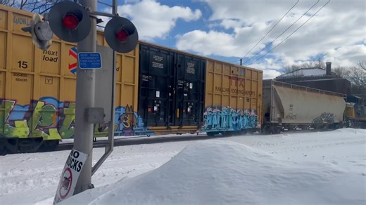 CSX - Past and Present | Chased today’s M427 down from Clinton to downtown Worcester, today’s train had 4 engines including | Facebook