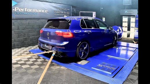 16K views · 32 reactions |  Reprogrammation moteur sur mesure – Volkswagen Golf 8 R  ✅ Reprogrammation moteur Stage 1+ sur banc de puissance, optimisée pour votre Golf 8 R. ✅ Reprogrammation de la boîte automatique OFFERTE pour un passage de rapports plus rapide et plus fluide. ✅ Résultats garantis : plus de puissance, plus de couple et une conduite transformée.  Alors, vous attendez quoi pour réserver votre rendez-vous ? | R-Performance Engineering | Facebook