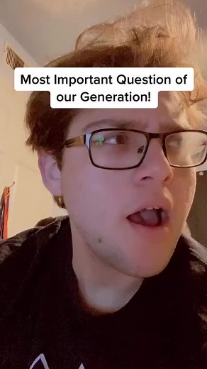 The most important question of our generation #frozen #movie #funfacts #quarantine | Daniel's Wall