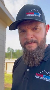 Peoples just don’t care… The fact that somebody so poorly installed this piece of siding in between these windows, broke it, and used a piece of scrap to begin with just blows my mind. I don’t see how you can install this and walk away from it thinking you’ve done anything close to a good job. And then, somebody else came in with a caulk gun And sealed it all up anyway. And then someone else came through and painted it. And you know the project manager has walked by a dozen times. It’s obvious o