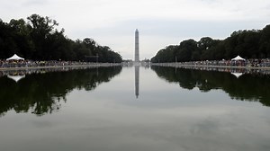 Lincoln Memorial reflecting pool draining begins
