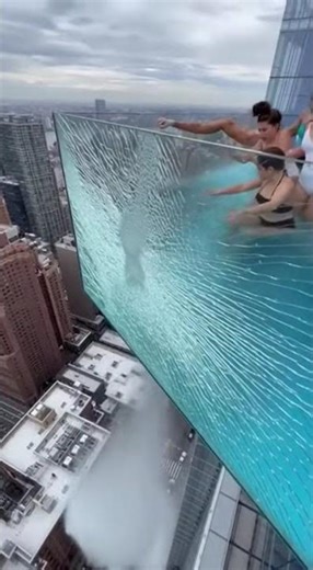 Unbelievable Rooftop Pool Moment Caught on Camera