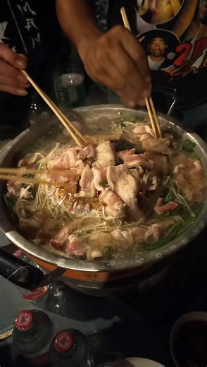 วิดีโอของ Keattisak Petyingnaramol (@keattisak.petying) พร้อมเพลง เสียงต้นฉบับ - Keattisak Petyingnaramol